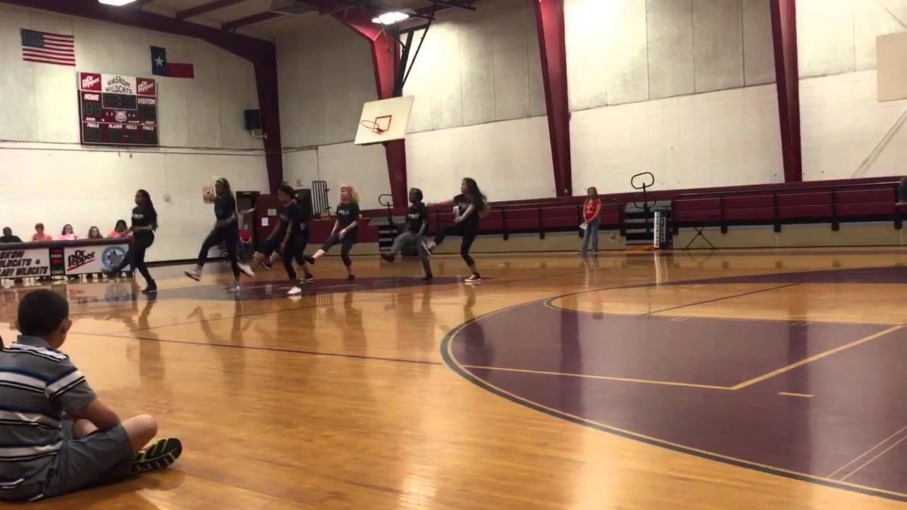 Waskom Middle school 2015 Talent show. Dances to Watch me whip - YouTube