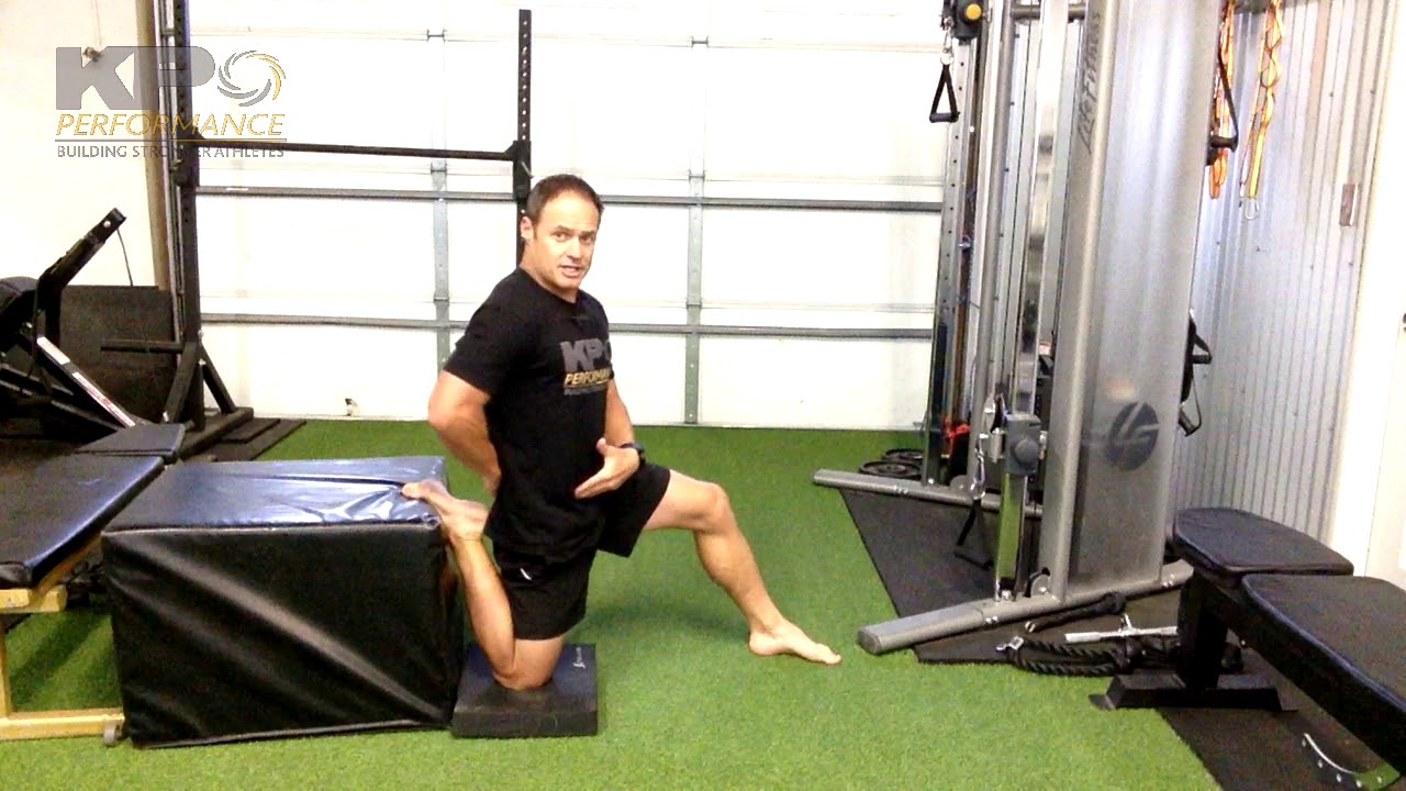 Mobility Couch Stretch - YouTube