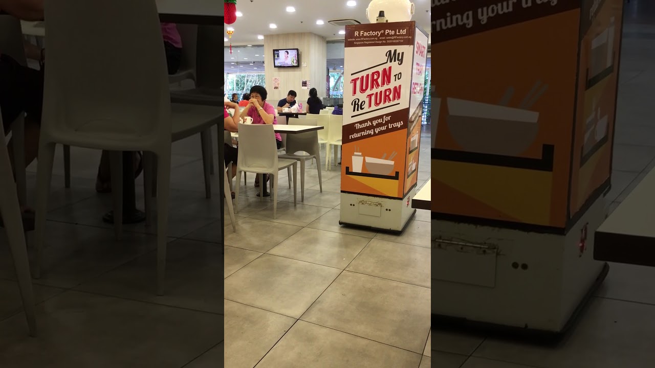 Robot tray collector in Singapore food court - YouTube