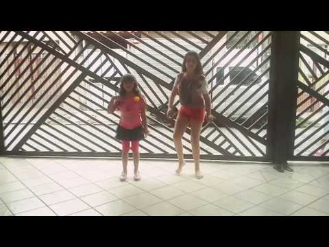 Meninas dançando deu onda