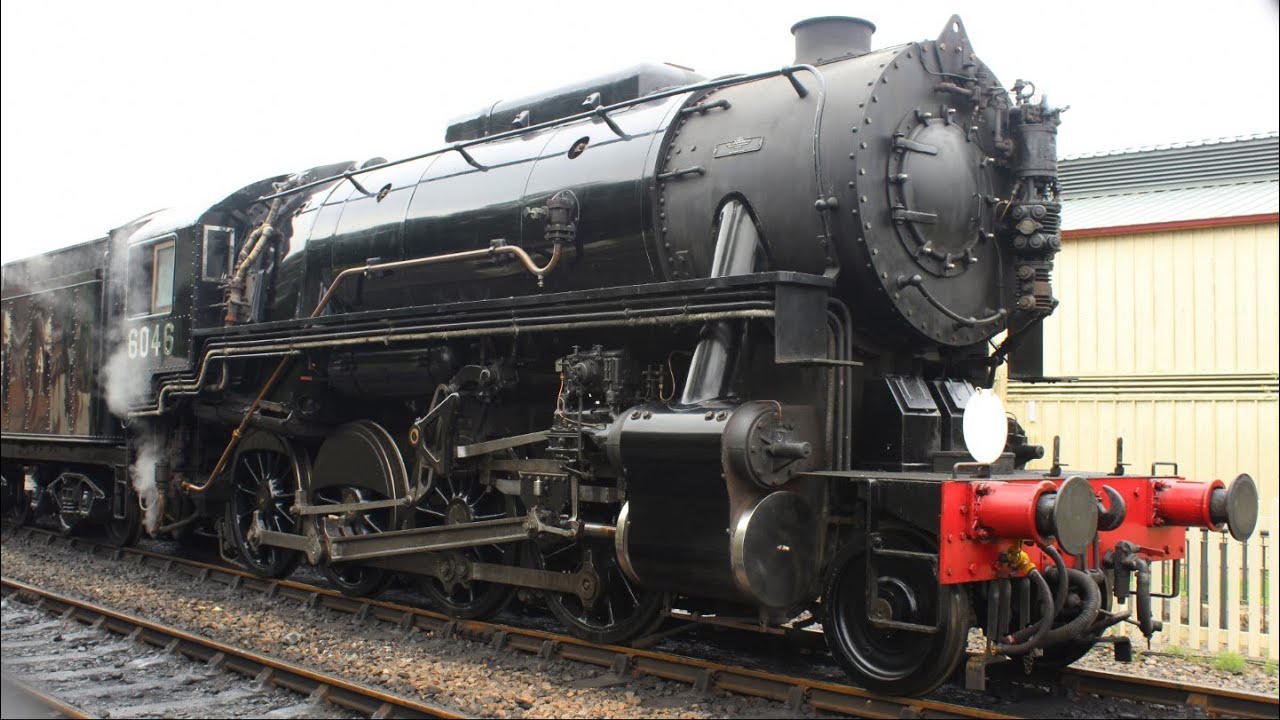 USATC S160 No. 6046 at Bluebell Railway, 21st August 2021 - YouTube