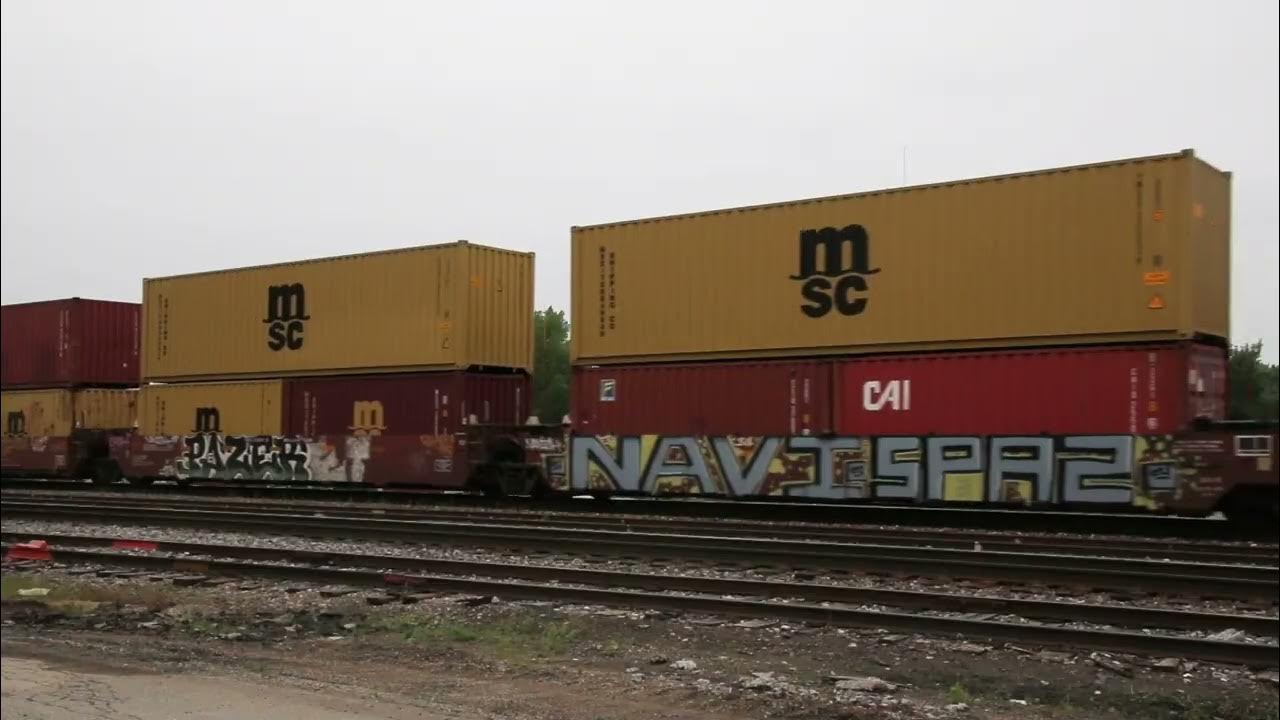 Steel Highway 24 hours at East Dubuque - CP 9820 East #SteelHighway - YouTube