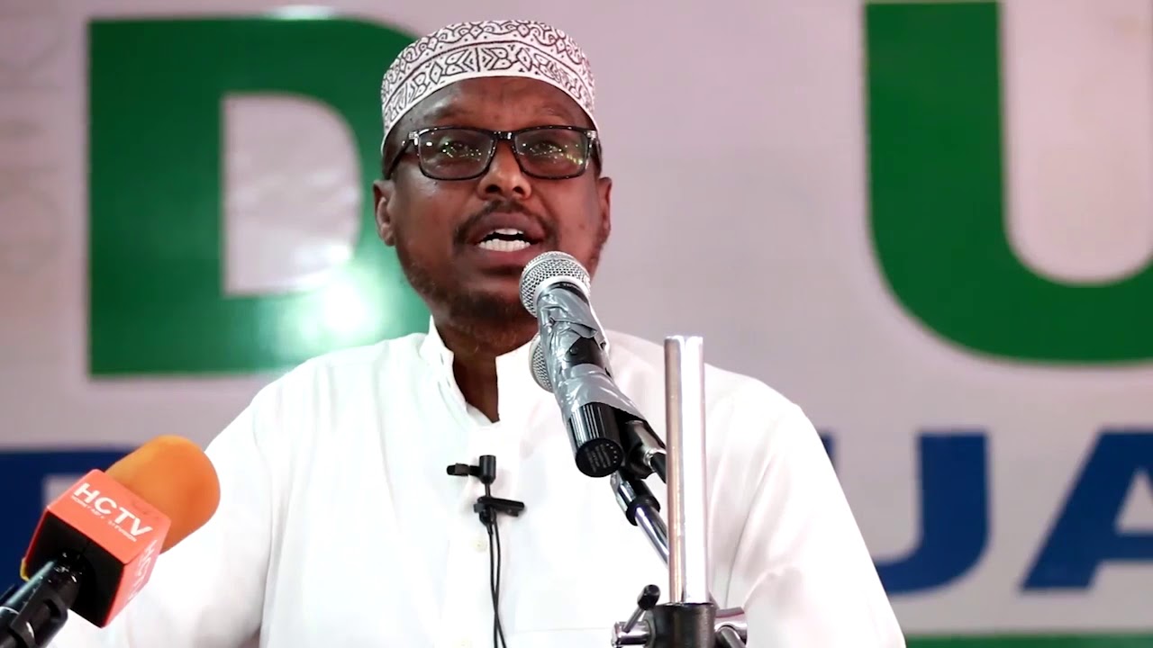 Sheekh Mustafe X. Ismaaciil oo Muxaadaro u Jeediyey Dhalinyarada Reer ...