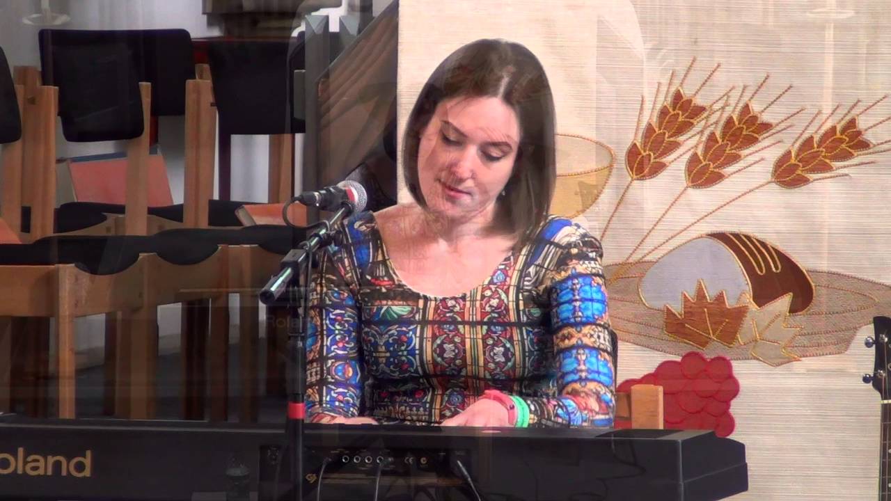 Alice Jones @Todmorden Folk Festival 2016 - YouTube