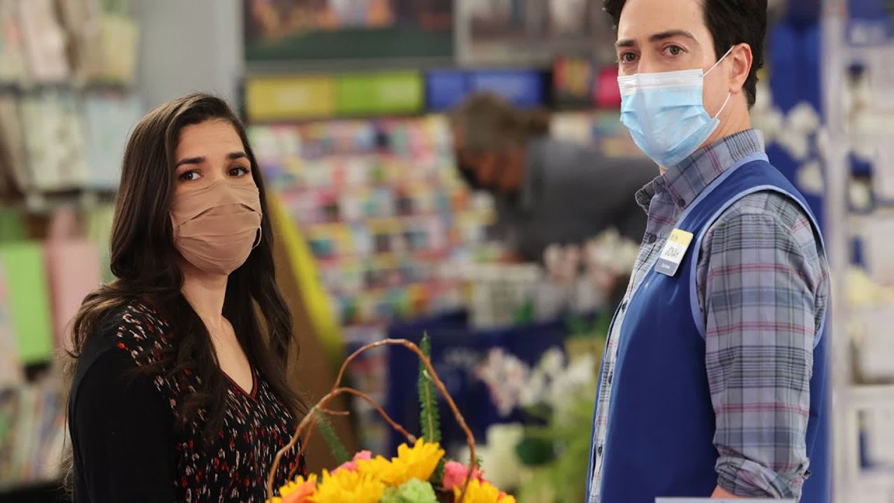 'Superstore' Series Finale: Why Did Amy Leave the NBC Show? - YouTube