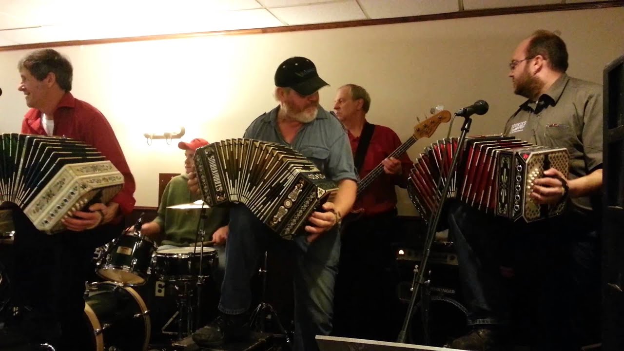 Getting Old Polka Cynor Classics - YouTube