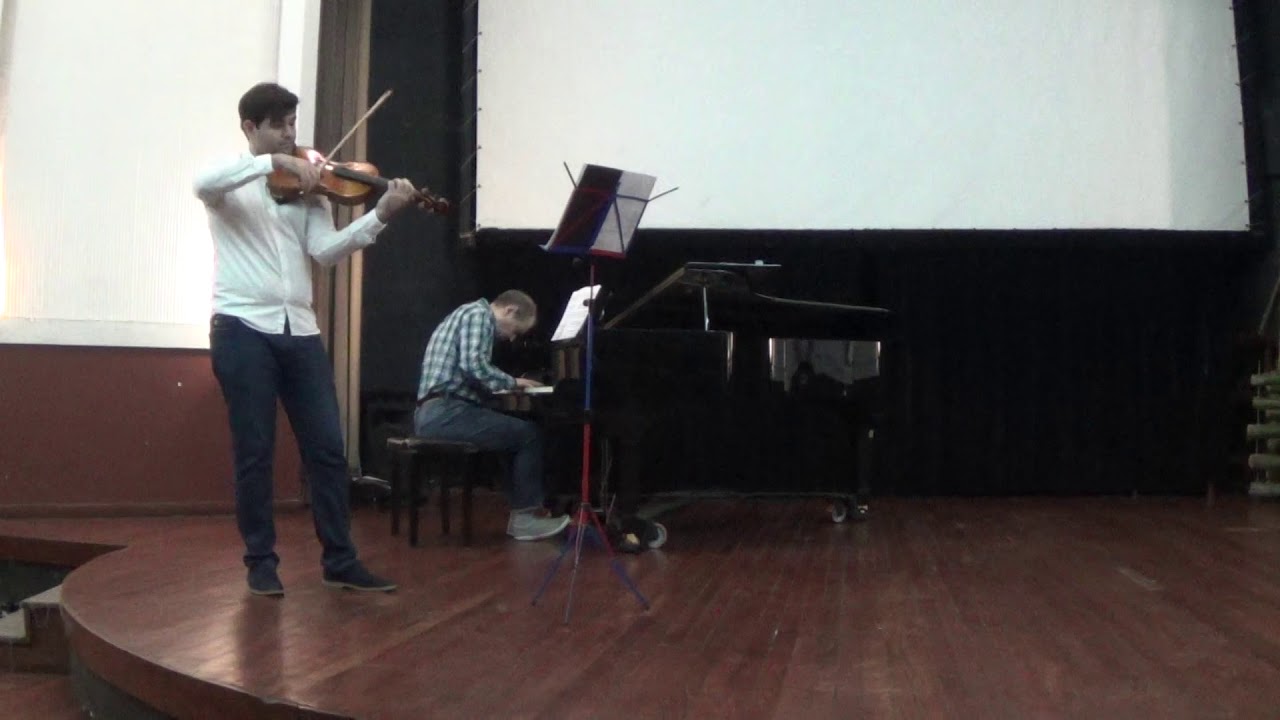 Stamitz Viola Concerto en Re M 1er Mov Allegro - YouTube