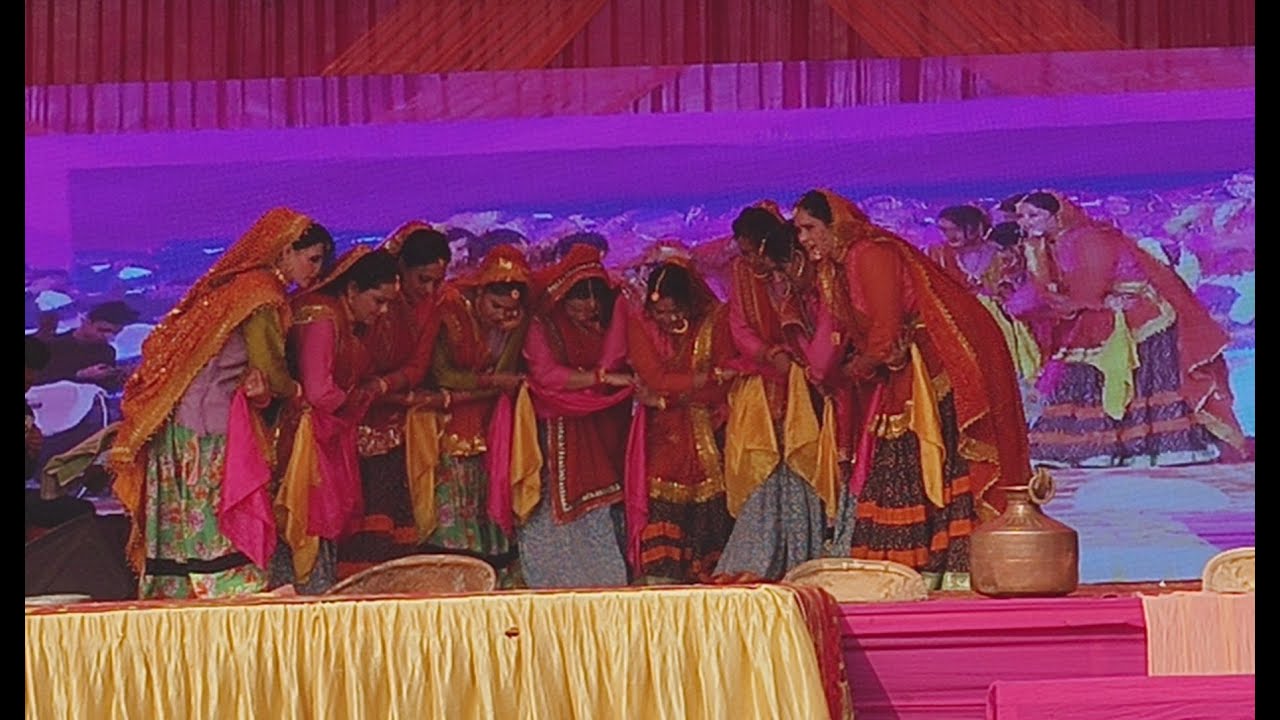 Jhoda Dance by Manisha and Group - YouTube