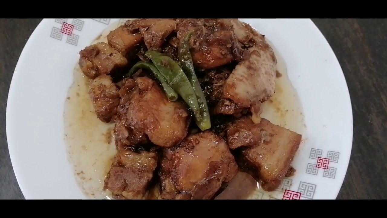 Adobong manok at baboy Kaya chickboy - YouTube