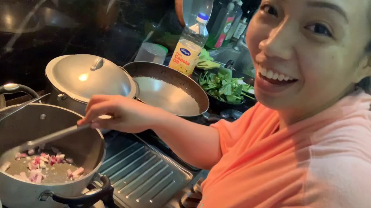 HOW TO COOK SINIGANG NA SALMON & SISIG! 😋 - YouTube