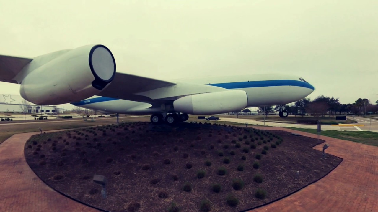 Insta360 One X-NASA KC135 (Boeing 707) - YouTube
