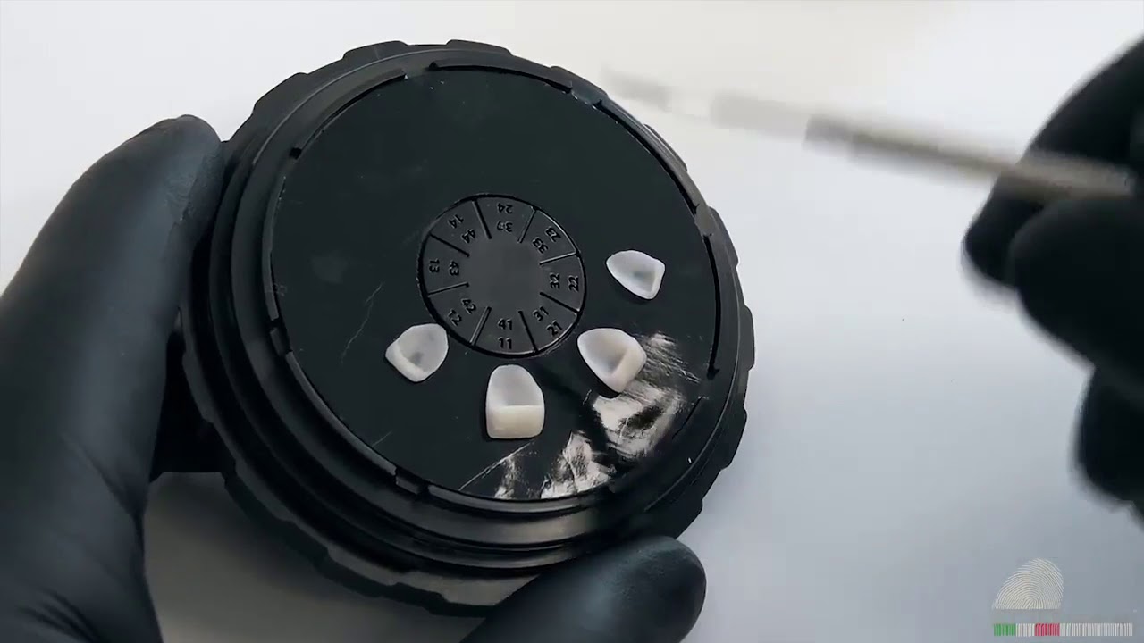 Veneer Me by Style Italiano Smile Line - YouTube