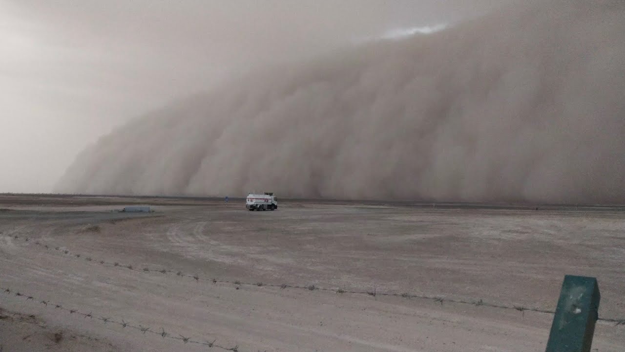 Scariest STORM Moments Ever Caught On Camera Oman 🇴🇲 🌴 muscat Nizwa In ...