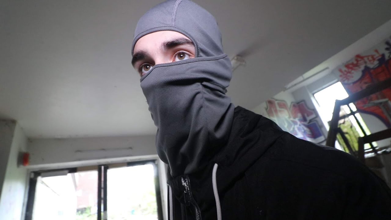 KID ATTACKS ME - YouTube