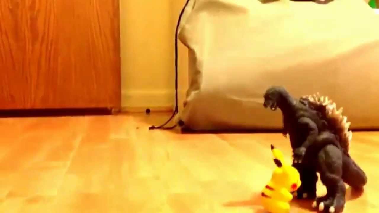 Pikachu V.S Godzilla - YouTube