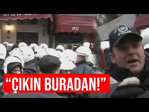 Feminist Gece Yürüyüşü'nü takip eden gazetecilere polis engeli