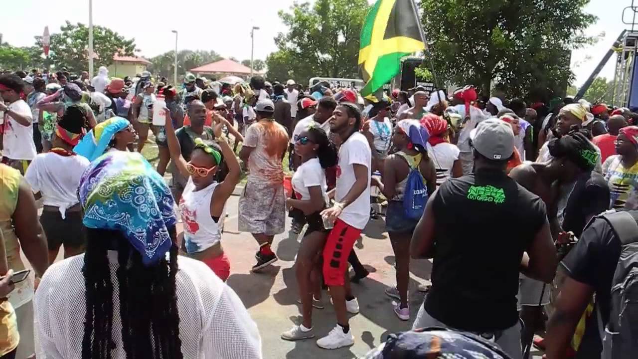 Miami Broward Carnival Jouvert 2015 - YouTube