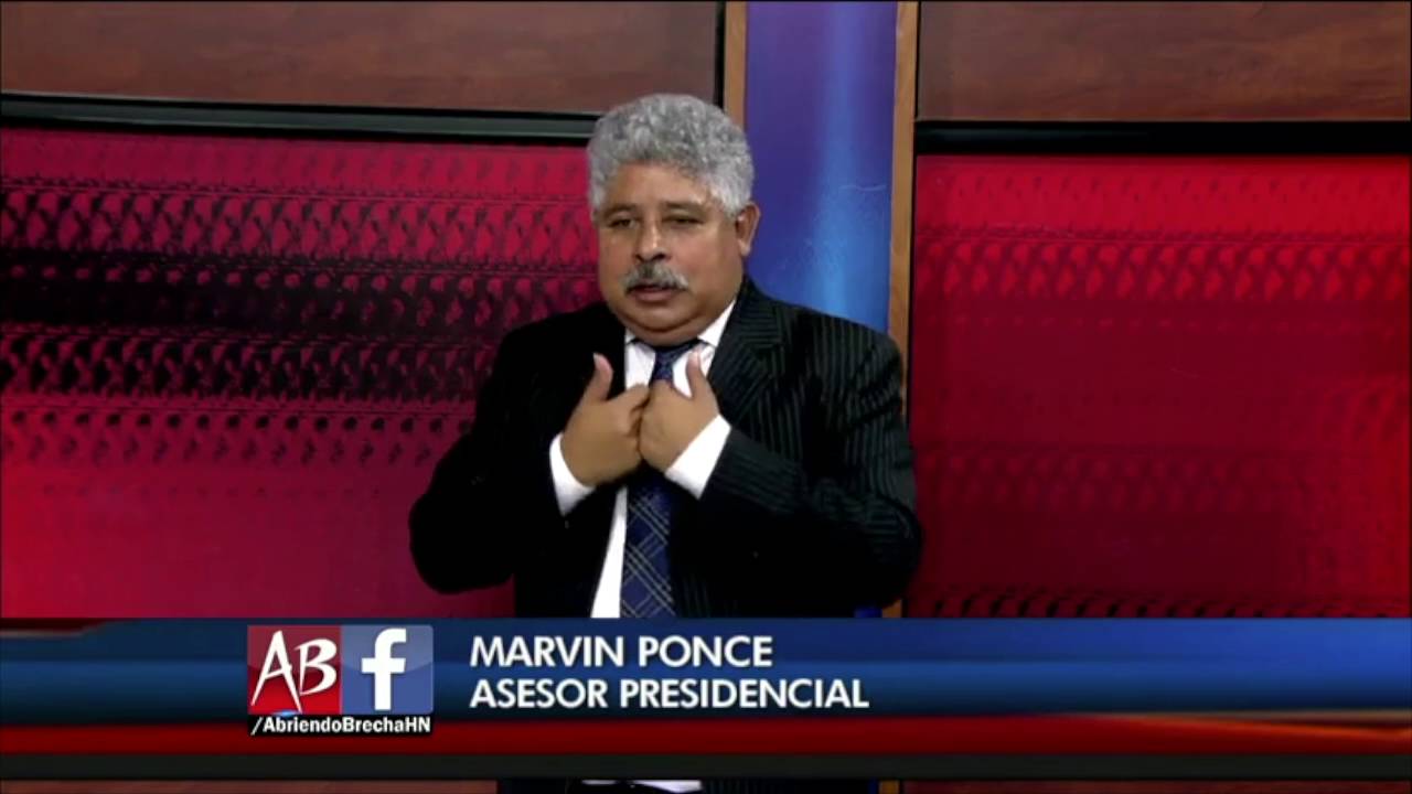 Renuncia Marvin Ponce | Entrevista Completa - YouTube