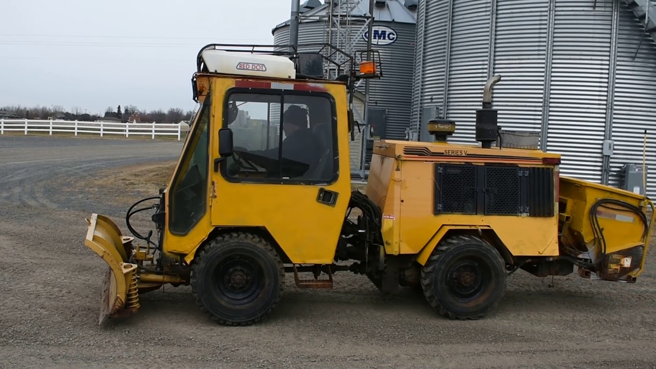 Trackless MT Series V With 5' Plow and Salt/Sander Hopper - YouTube