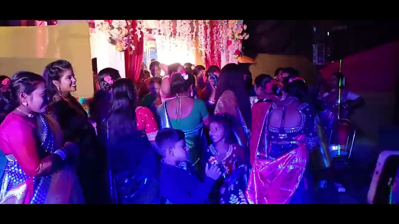 Bengali reception party 2025 dj koushik Newtown Hariyana song - YouTube