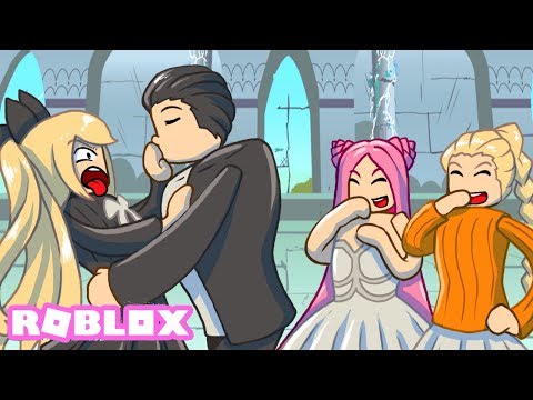 The Whole School Thinks Im Dating My Bully... | Royale High Roleplay