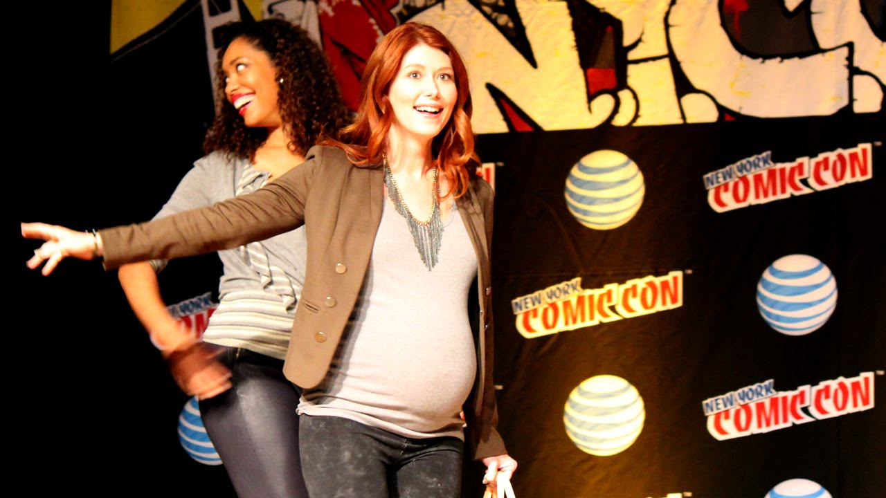 The Firefly Cast on Giving Birth. NYCC 2015 - YouTube