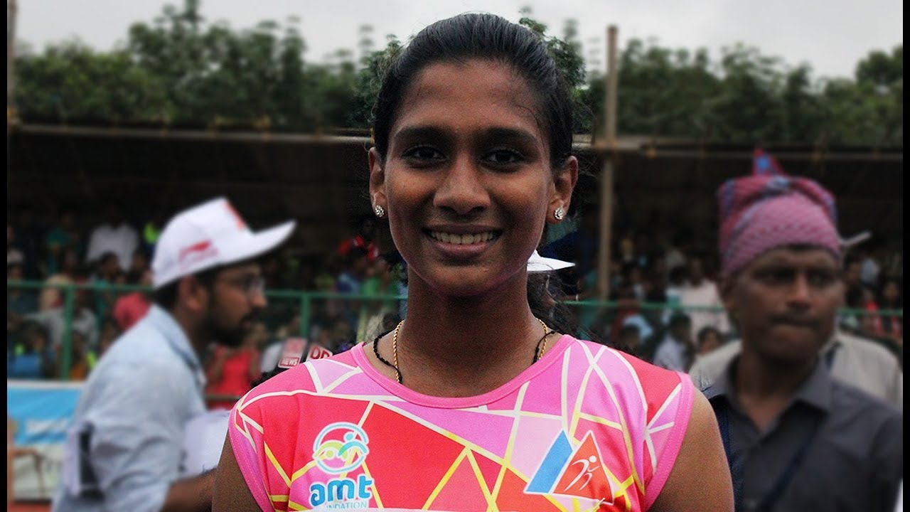 Aparna Roy Won Gold 100 Meter Senior Girls Kerala State School Athletic ...