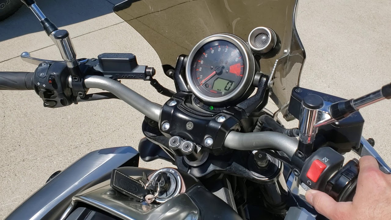 Vmax 1700 ufo exhaust - YouTube