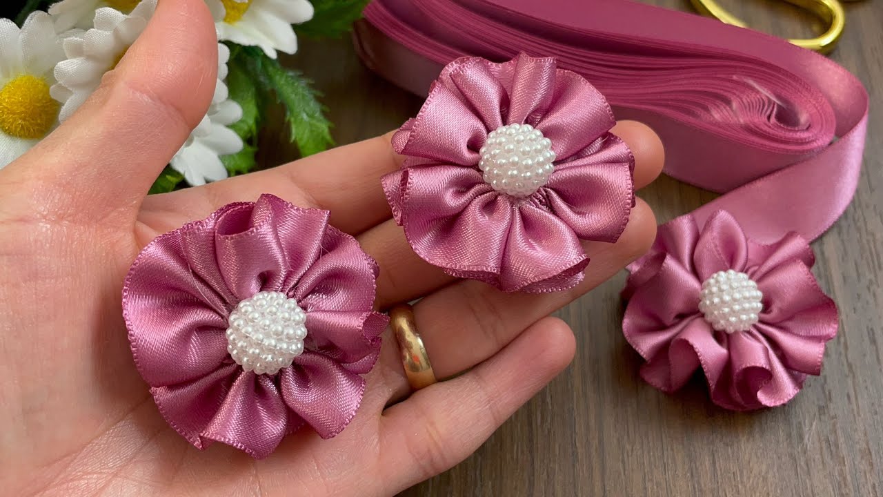 Amazing Flower Making with a Very Simple Technique - YouTube