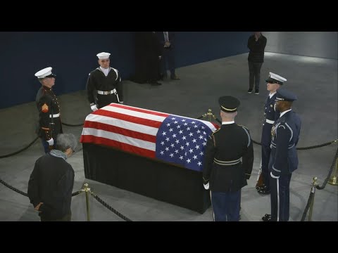 Former president Jimmy Carter lies in repose in Atlanta - YouTube