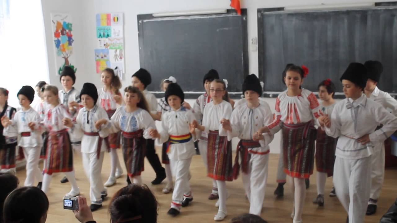 Dans tradițional românesc, Cerc pedagogic, Școala cu clasele I-VIII ...