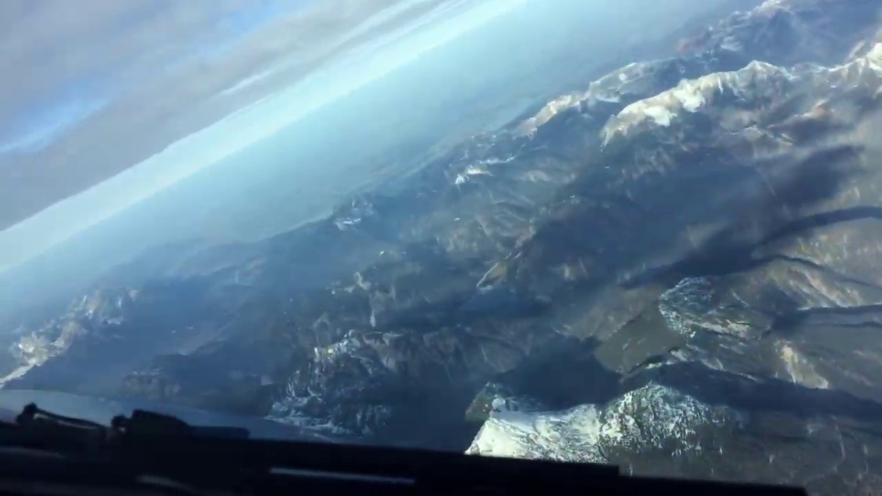 INNSBRUCK APPROACH TIMELAPSE - YouTube