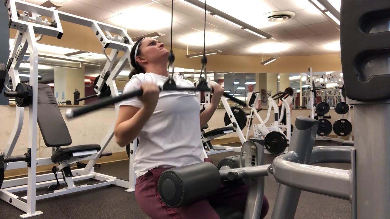 Week 2: Underhand Lat Pulldowns #30, set 4 - YouTube