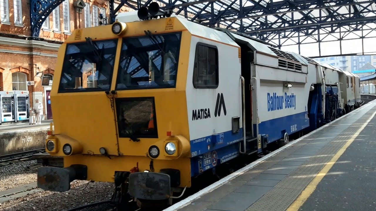 Tamper Track Machine through Bournemouth - Balfour Beatty DR75501 ...