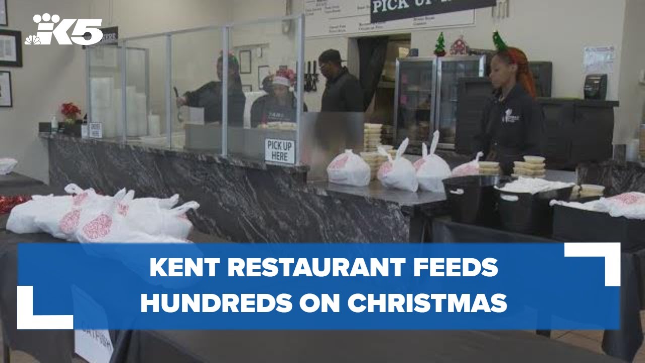 Nana's Southern Kitchen feeds hundreds in Kent on Christmas - YouTube