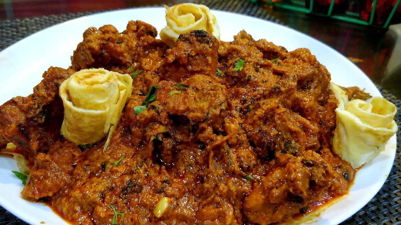 Dhaba style Chicken Lapeta | ढाबा स्टाईल चिकन लपेटा - YouTube