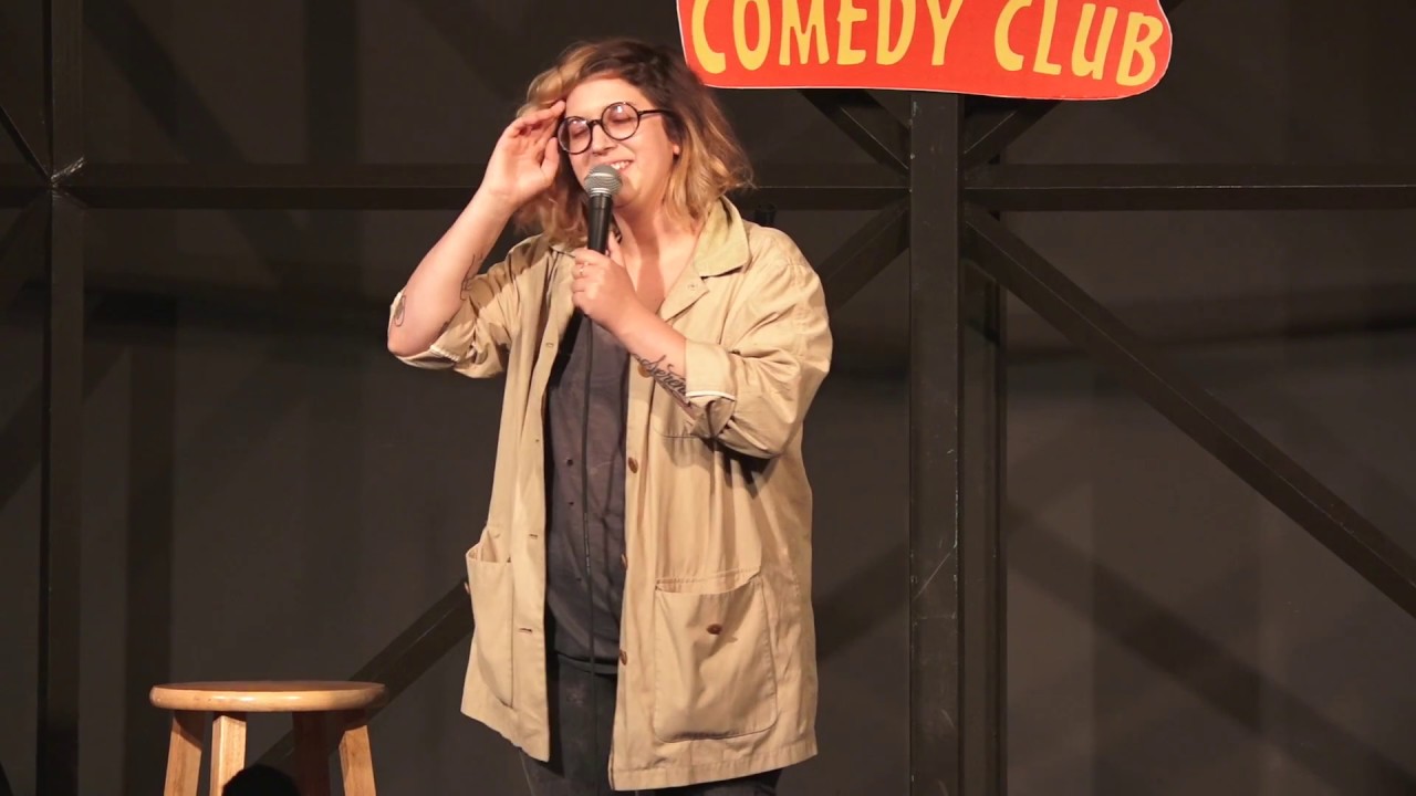 Avery Moore @ Punch! - YouTube