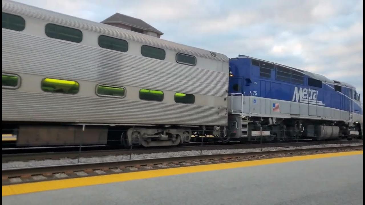 Railfanning Metra MD-W and a freight train in Franklin Park, IL - YouTube