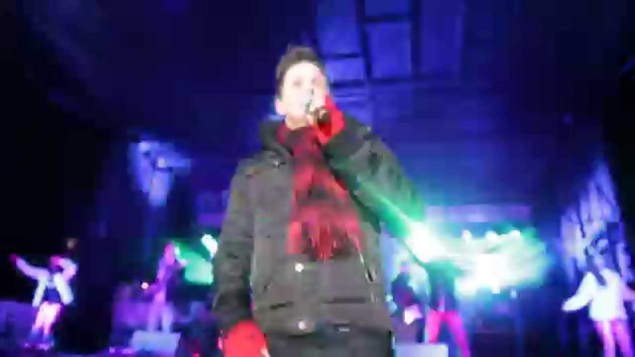 Wes Quave Live - Raw Footage of Get Lucky NYE 2014 - YouTube