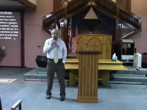 Predica el Hno Ismael Uribe - YouTube