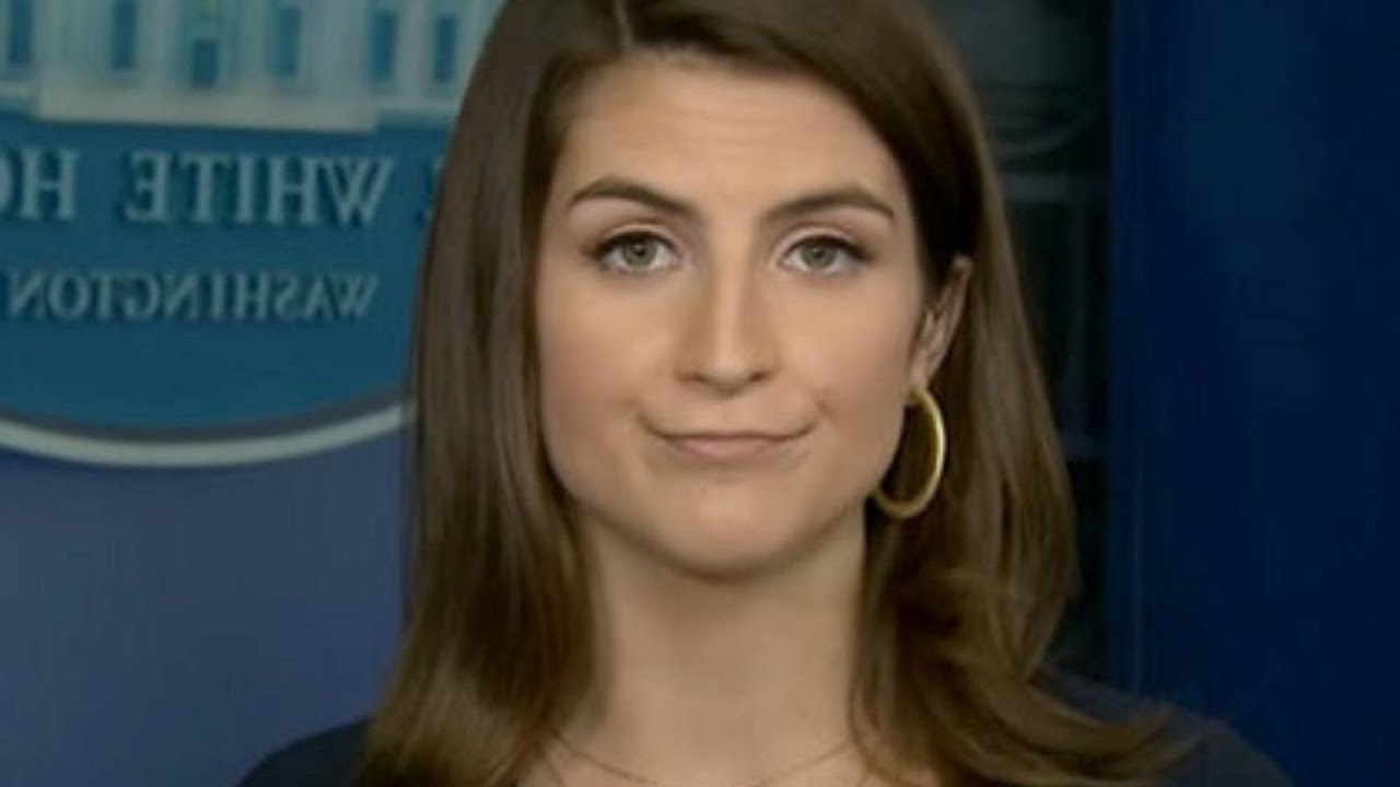 Kaitlan Collins Shows Her Perfect Figure In Photo - YouTube