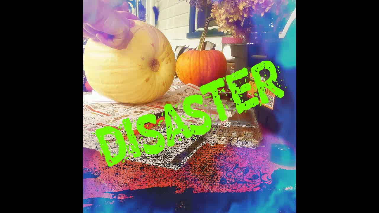 2020 pumpkin carving disaster - YouTube