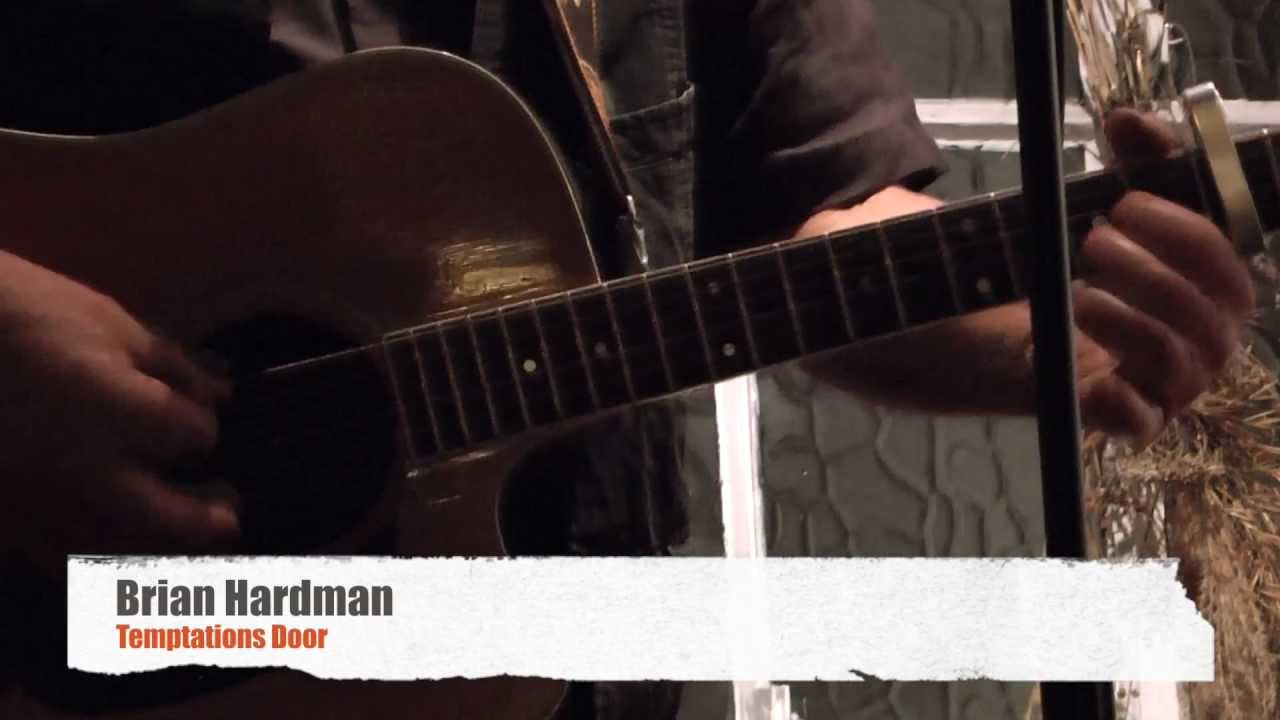 Brian Hardman Live at the Brewery Tap singing Temptations Door - YouTube