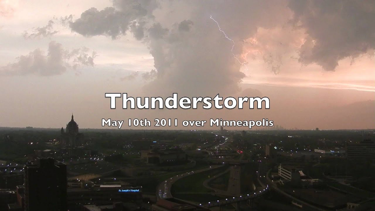Thunder and Lightning over Minneapolis. - YouTube