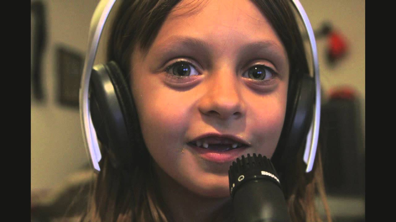 Libby Sings The Cup Song - YouTube