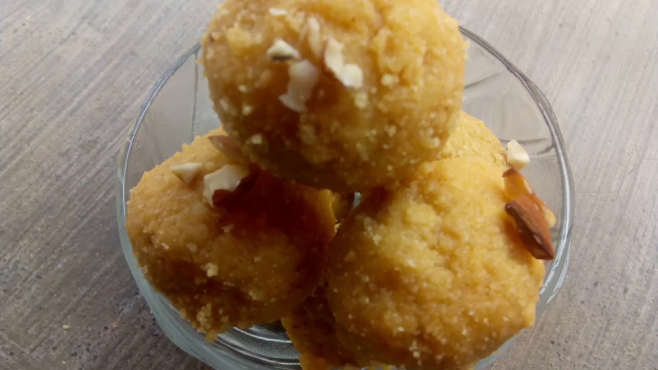 Besan - Rava Ladoo recipe / बेसन - रवा लड्डु / Semolina - Besan laddu💜😋 ...