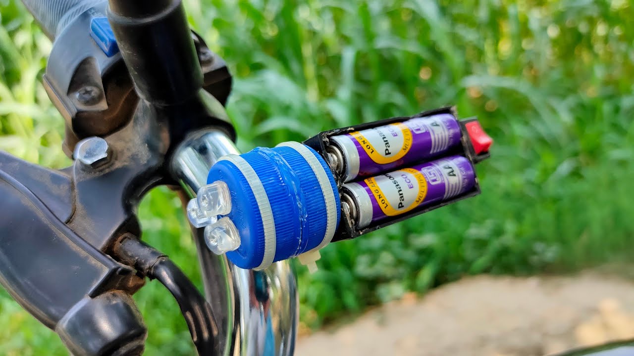 How to make a rechargeable bicycle headlight easy - YouTube