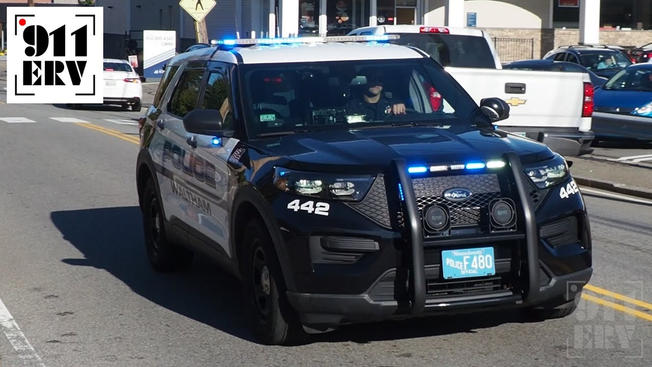 Waltham Police Car Responding | Car 442 - YouTube