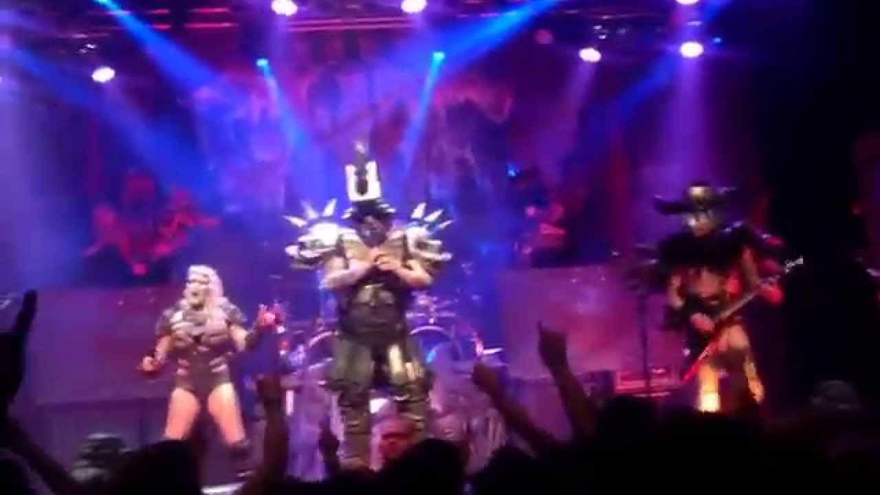 GWAR - I hate love songs featuring Beefcake the Mighty and Vulvatron ...