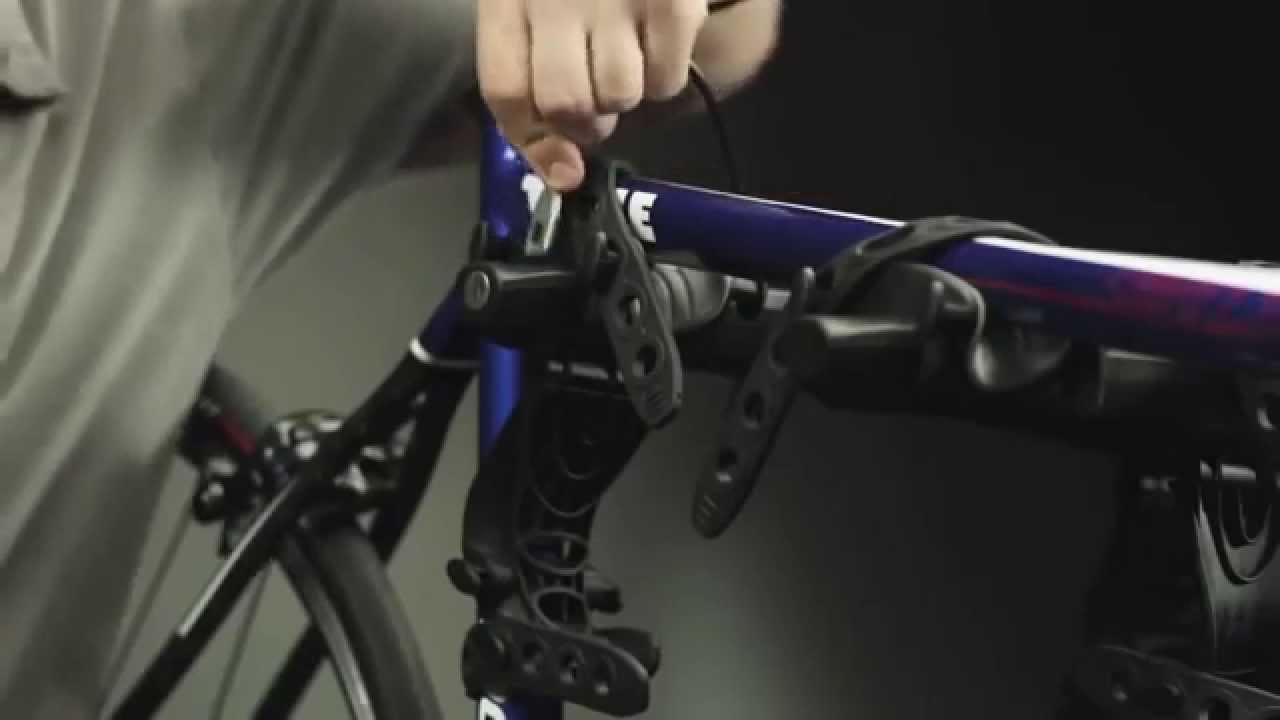 Bike carrier rear Thule Raceway 9001 9002 - YouTube